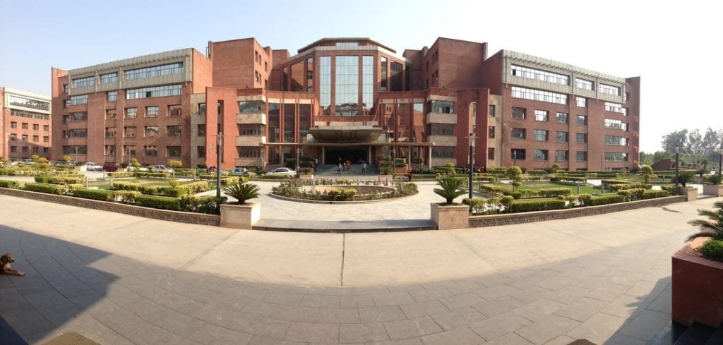 Amity Business School - Noida | BBA Admission Amity Noida Amity Business School - Noida | BBA Admission Amity Noida